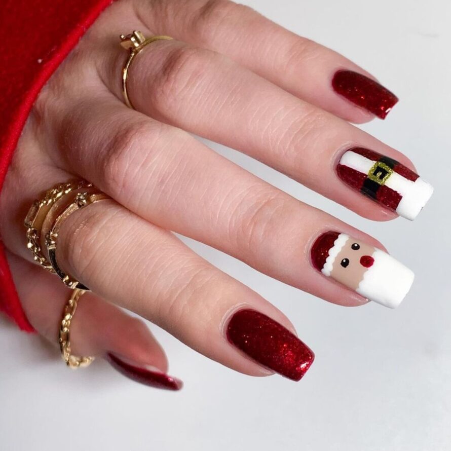25 Adorable Santa Claus Christmas Nails for a Jolly Look