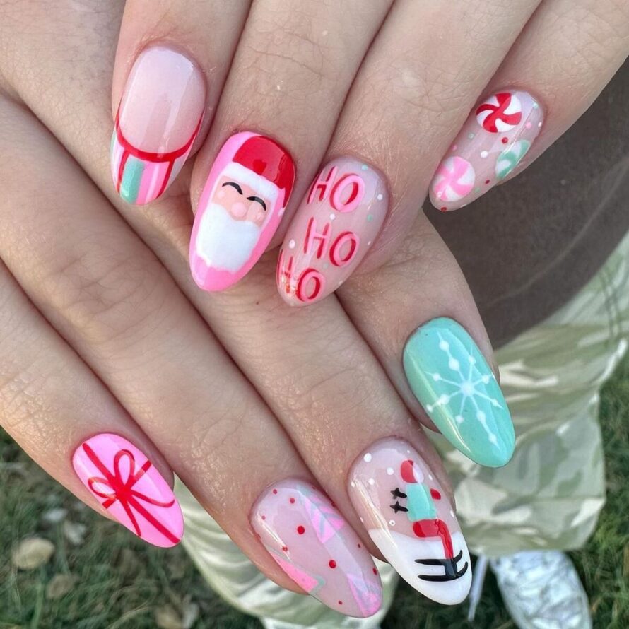 25 Adorable Santa Claus Christmas Nails for a Jolly Look