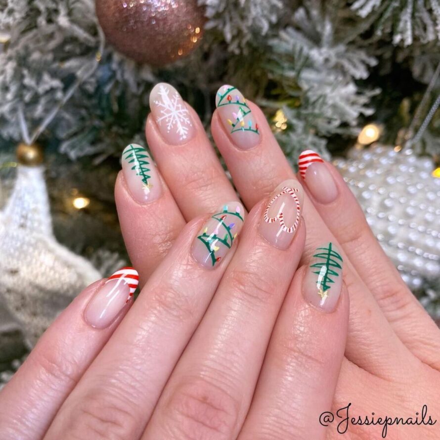 28 Christmas Nails With Trees To Celebrate the Holiday Spirit