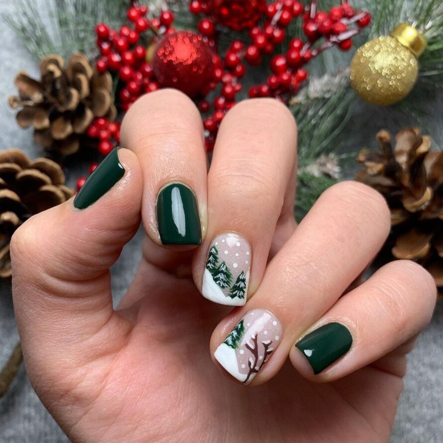 28 Christmas Nails With Trees To Celebrate the Holiday Spirit