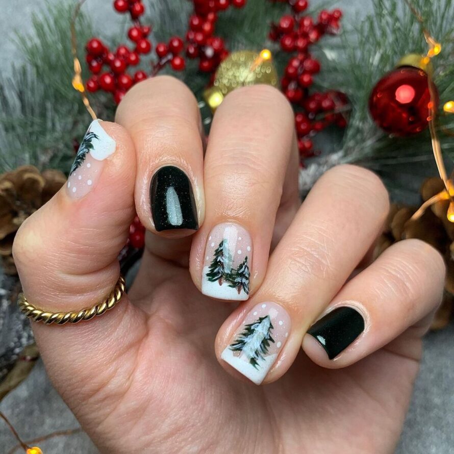 28 Christmas Nails With Trees To Celebrate the Holiday Spirit