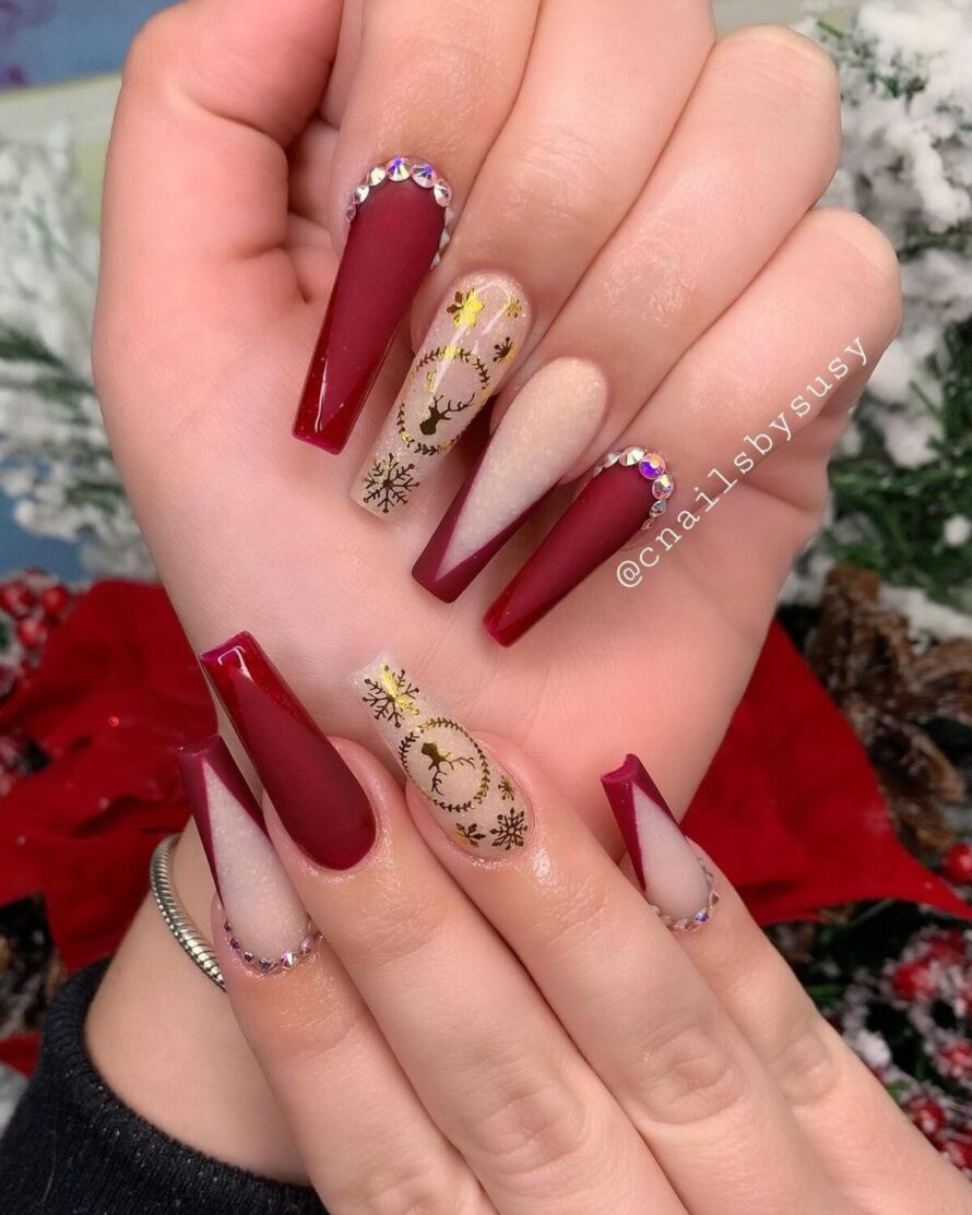29 Fun Christmas Nails With Stickers for a Quick Festive Look