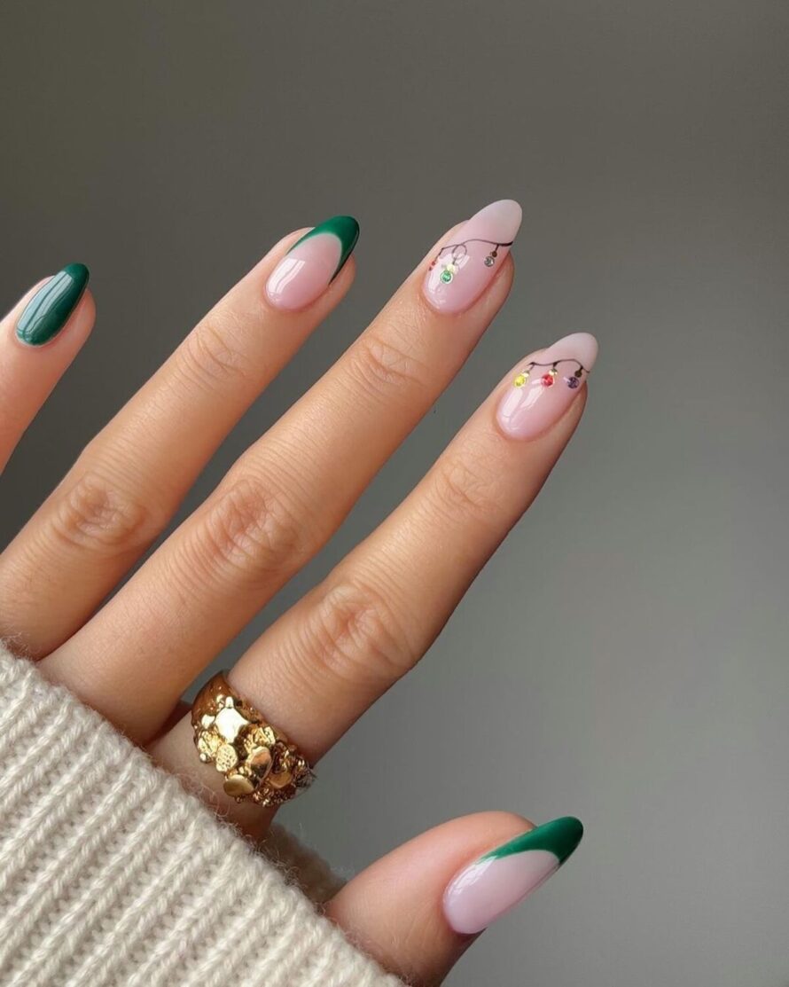 26 Chic French New Year Nail Ideas to Welcome the Year in Style