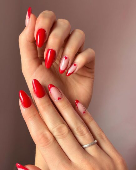 28 Stunning Short Red Nail Designs for a Festive New Year's Celebration