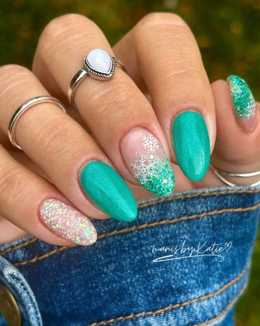 25 Stunning Colorful Gel Nail Ideas to Brighten Your Winter