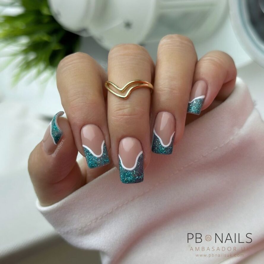 25 Stunning Colorful Gel Nail Ideas to Brighten Your Winter