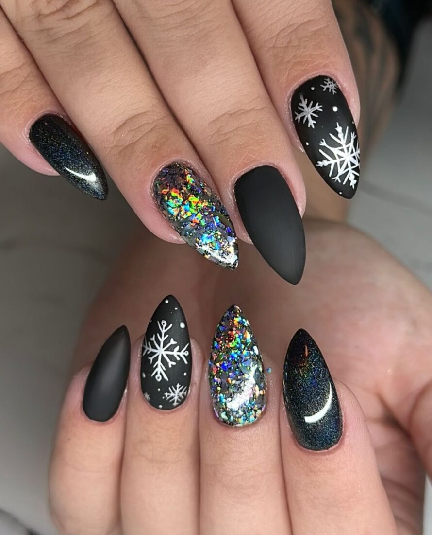 25 Stunning Matte Winter Nail Ideas to Elevate Your Style