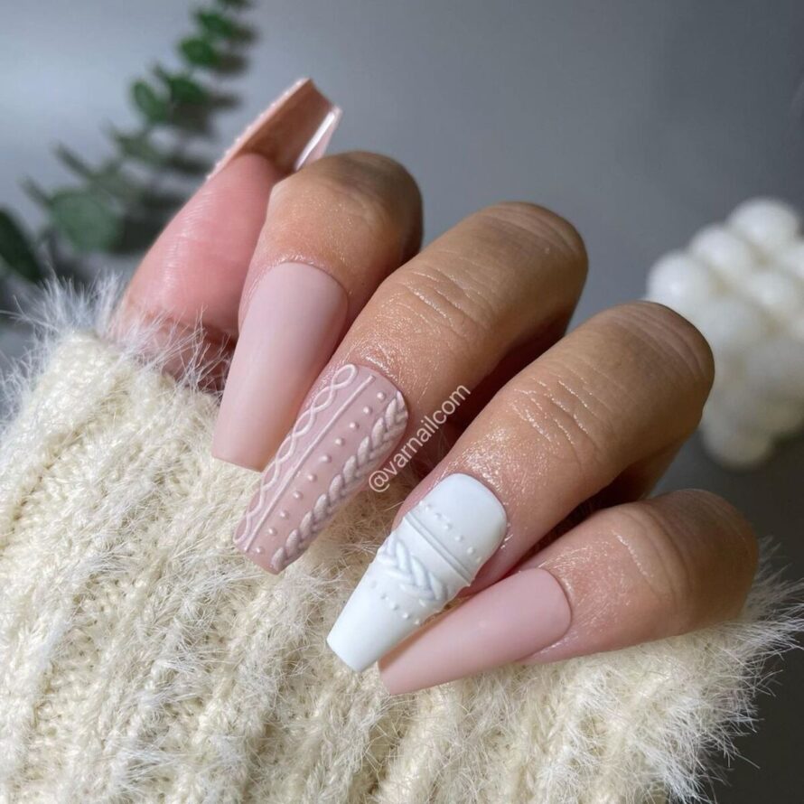 25 Stunning Matte Winter Nail Ideas to Elevate Your Style