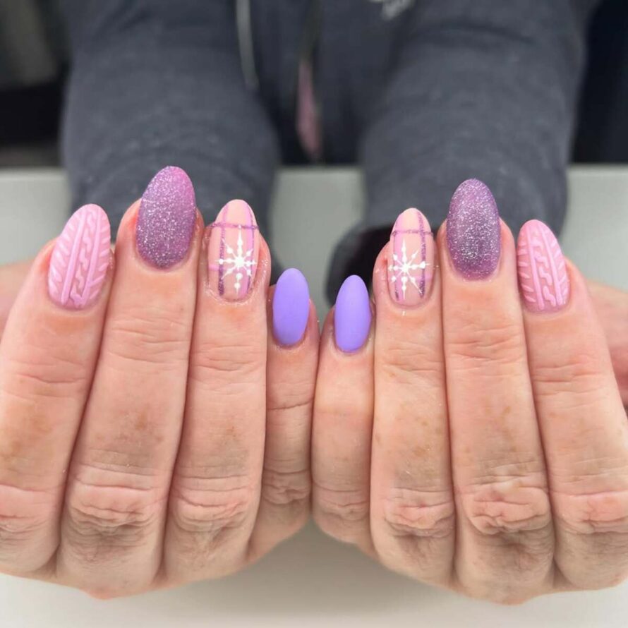 26 Trendy Winter Nail Designs You’ll Love to Show Off