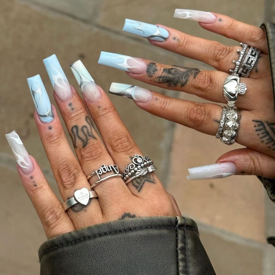 25 Stunning Long Square Nail Design Ideas for a Touch of Modern Elegance