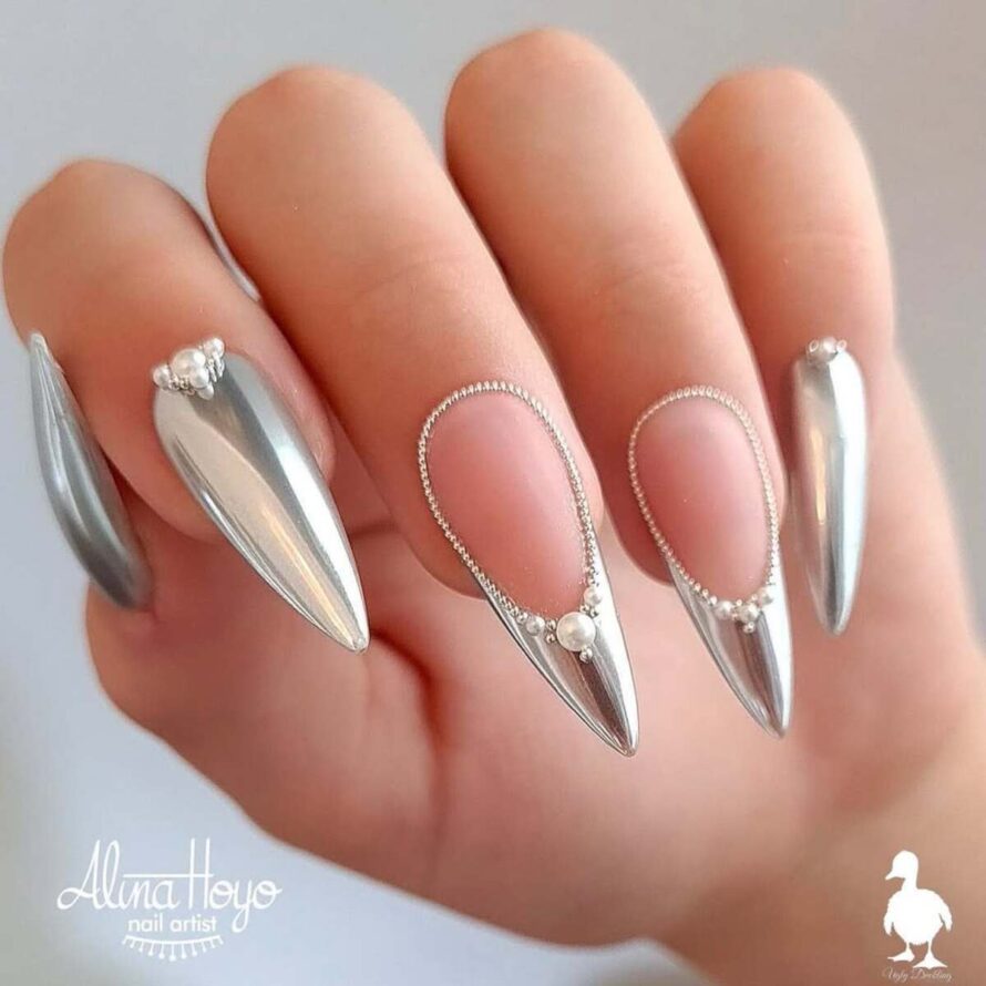 26 Spectacular Silver Nail Design Ideas for a Dazzling Look