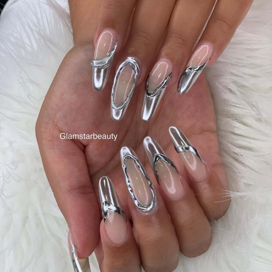 26 Spectacular Silver Nail Design Ideas for a Dazzling Look
