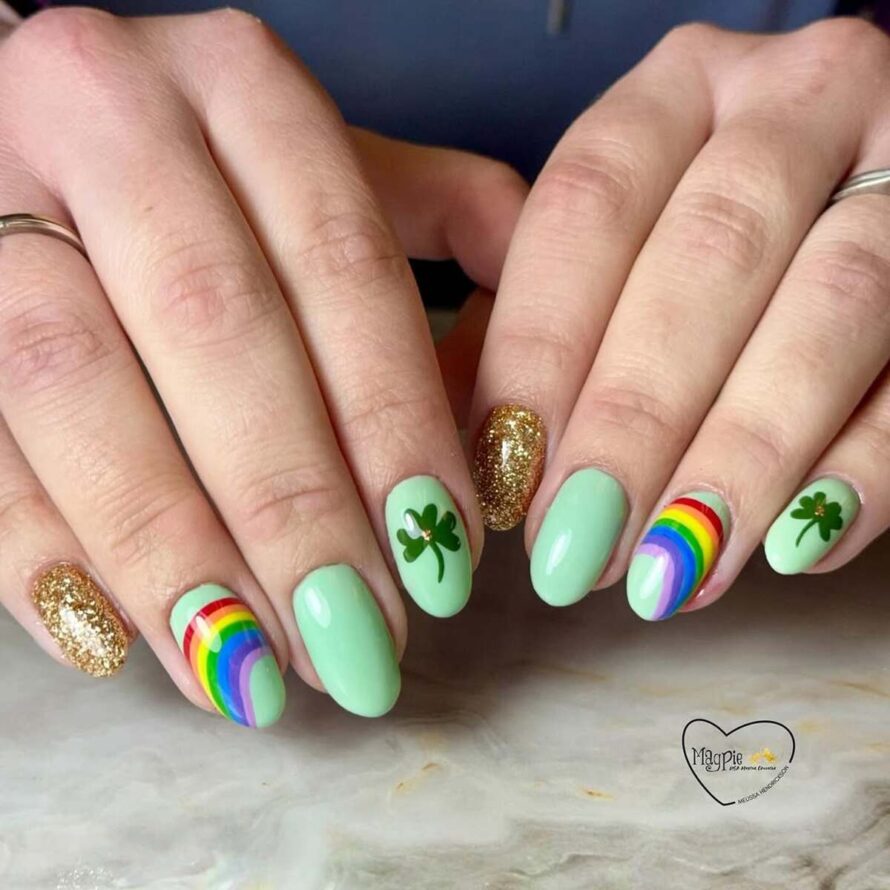 26 St. Patrick’s Day Shamrock Nail Designs in Green and Gold to Bring ...