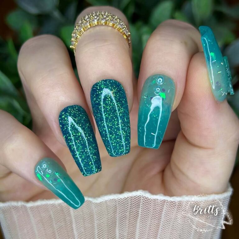 25 Stunning Green Coffin Nails for St. Patrick’s Day Celebrations