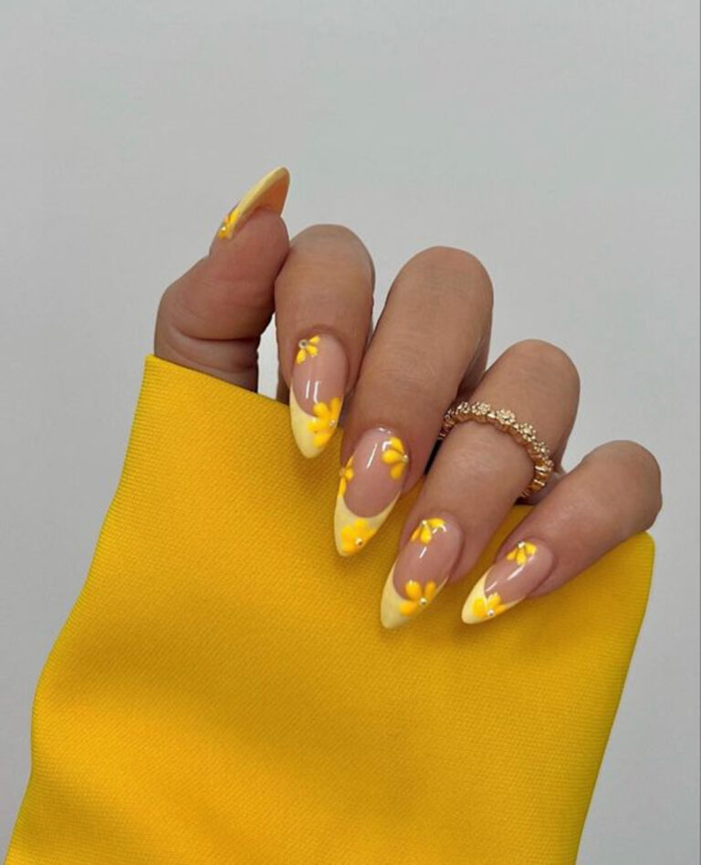 26 Beautiful Spring French Tip Nails with Florals and Pastels for a ...