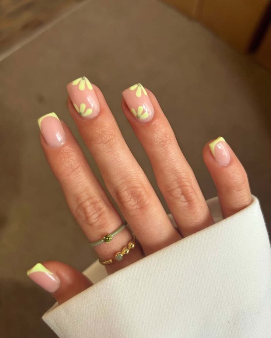 26 Beautiful Spring French Tip Nails with Florals and Pastels for a ...