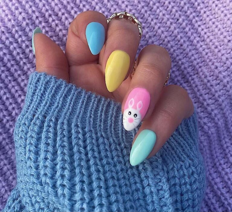 25 Chic Easter Nail Ideas with Bunny Designs and Pastel Colors for 2025