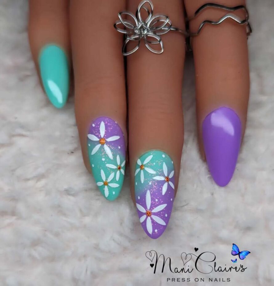 28 Elegant Spring Nail Designs in Lavender and Mint Green to Try Now