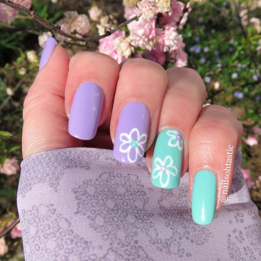 28 Elegant Spring Nail Designs in Lavender and Mint Green to Try Now