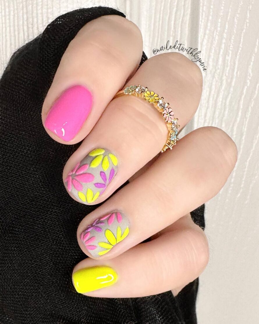 28 Chic Easter Nail Designs in Soft Yellow and Pink