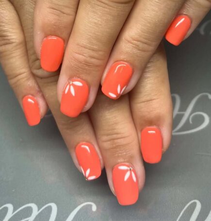 27 Fresh Spring Square Nails in Light Coral and White for a Clean Look