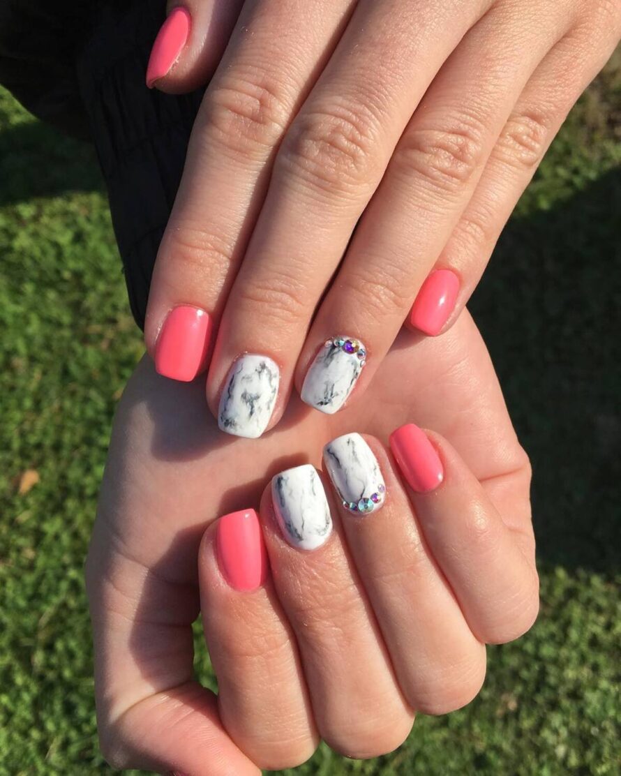 27 Fresh Spring Square Nails in Light Coral and White for a Clean Look
